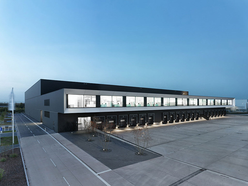 Development of Distribution Centers – KEGMA